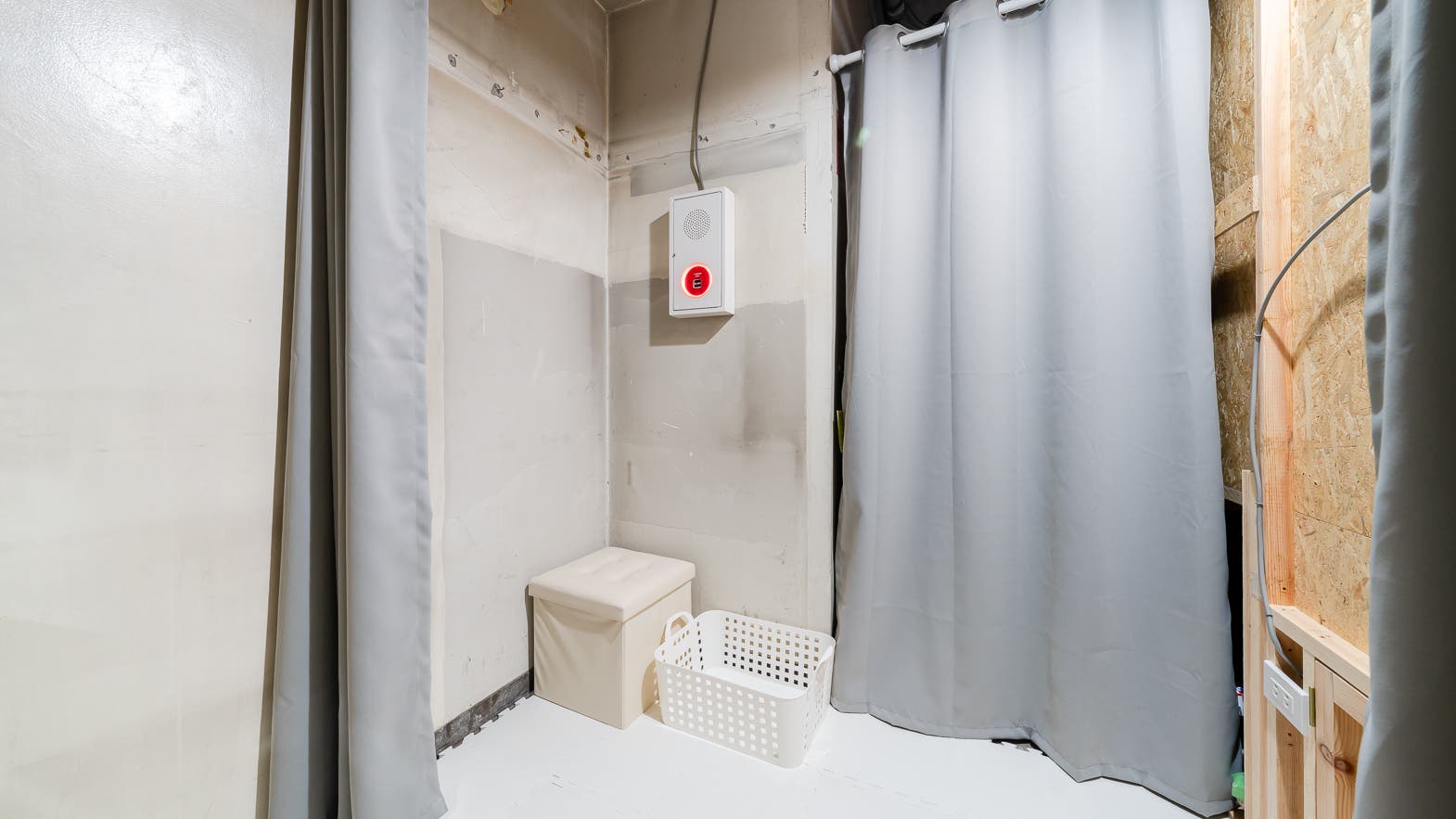 平塚24Hダンススタジオ浅間町店｜大型鏡・高音質スピーカー完備の写真7