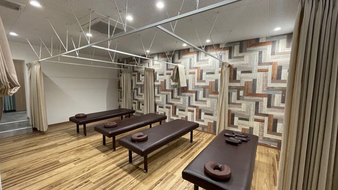 【飯塚・片島】超好立地◎大人気『40坪フリースペース』!少人数〜20名様まで利用できる♪広々快適空間◎の写真2