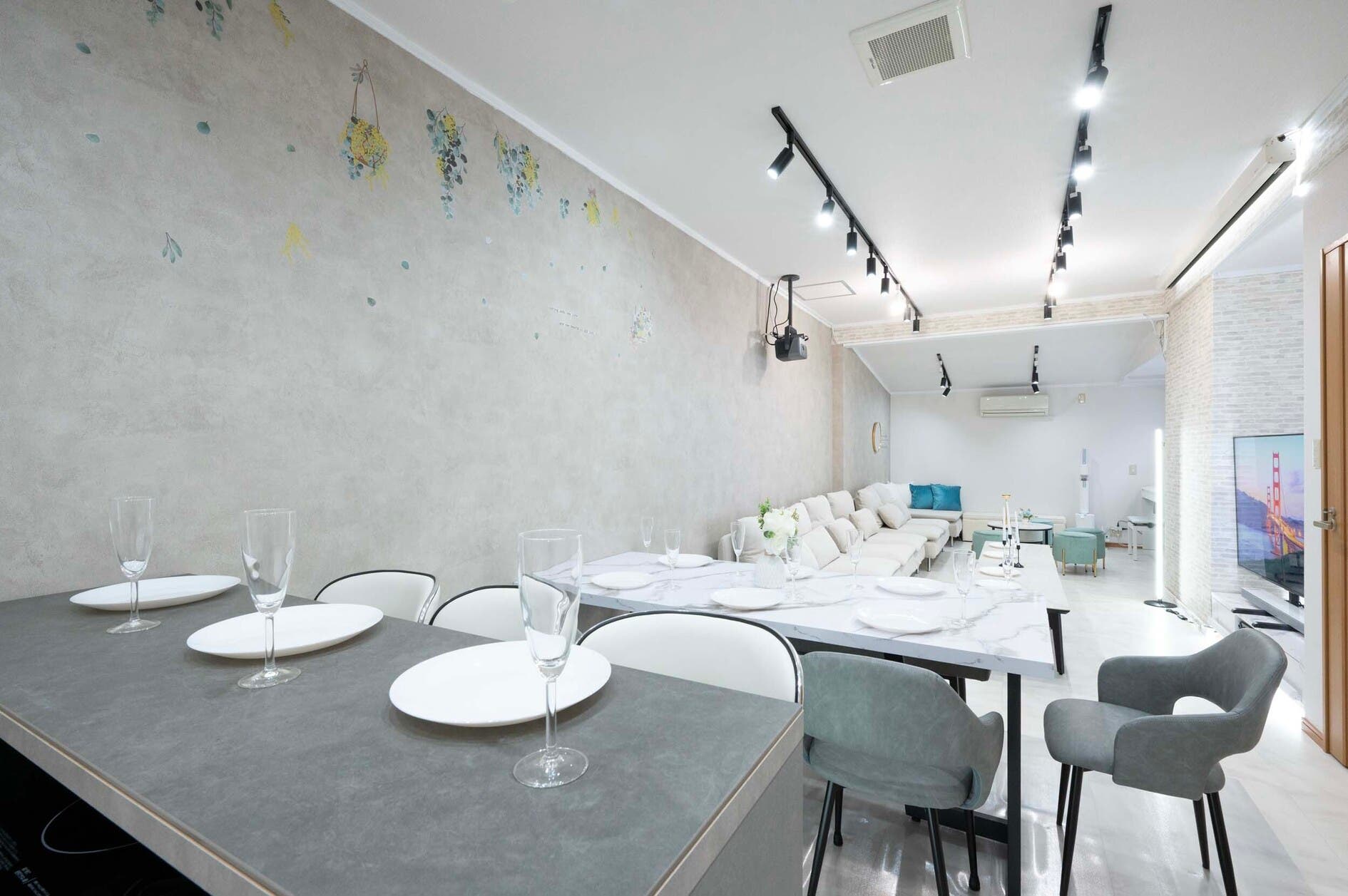 NEW🎉最大40名🉐天王寺5分🥳飲み会🍺映画鑑賞🎬女子会💗推し活🌟タコパ🐙パーティ🥂24H🏪Blanc天王寺の写真8