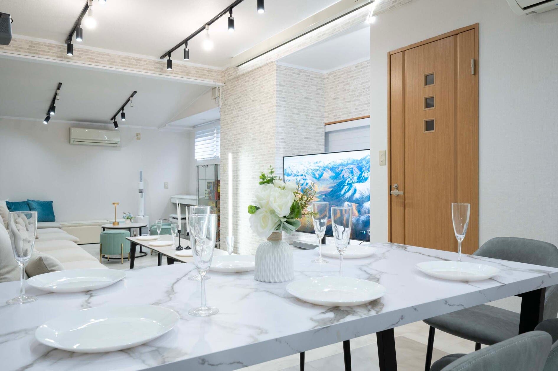 NEW🎉最大40名🉐天王寺5分🥳飲み会🍺映画鑑賞🎬女子会💗推し活🌟タコパ🐙パーティ🥂24H🏪Blanc天王寺の写真3