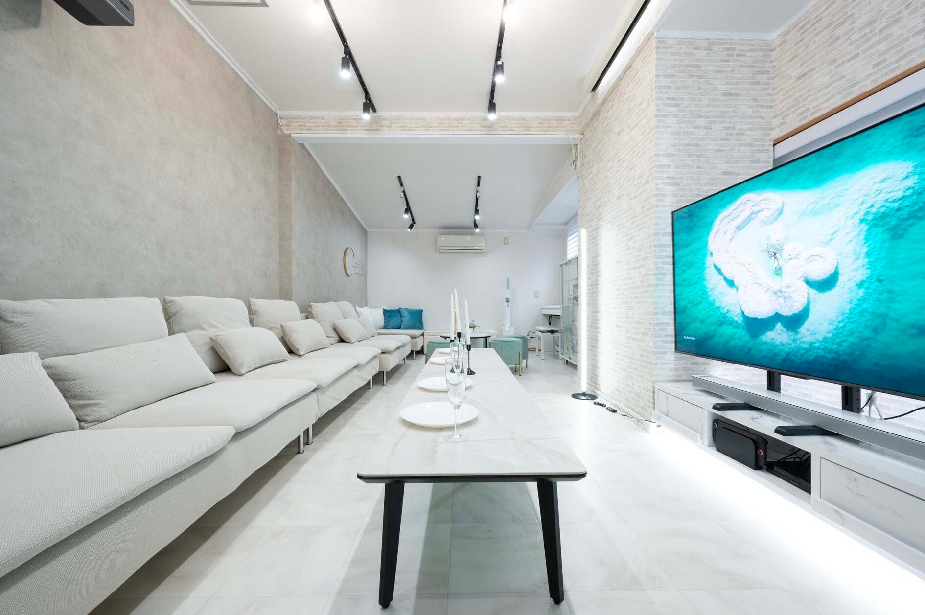 NEW🎉最大40名🉐天王寺5分🥳飲み会🍺映画鑑賞🎬女子会💗推し活🌟タコパ🐙パーティ🥂24H🏪Blanc天王寺の写真2