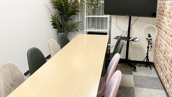 NEW!🌟駅チカ!アパとなり WiFi完備 お洒落なZOOM会議やリモートでも使える会議室!の写真1