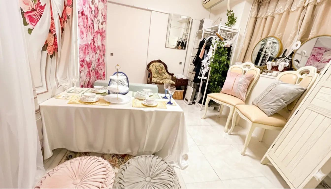 aster｜名駅４分24H可👗手ぶら🆗コスプレ💄メイクレッスン📷ポートレート個撮🪑アンティーク家具の写真1