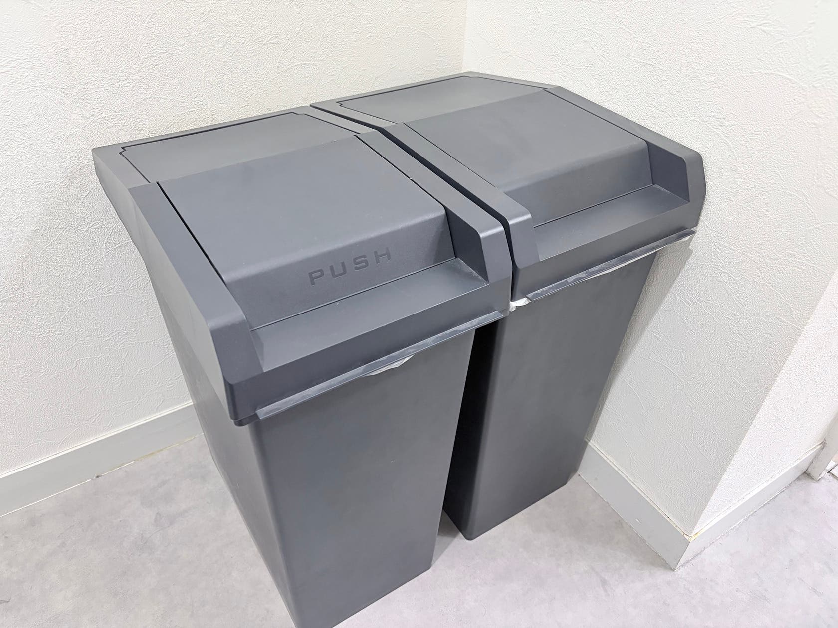 《外苑前駅徒歩6分》青山一等地にある清潔感あるレンタルジム　5in1ラック有　『レンタルジムGlitteR 南青山店ブースB』の写真17