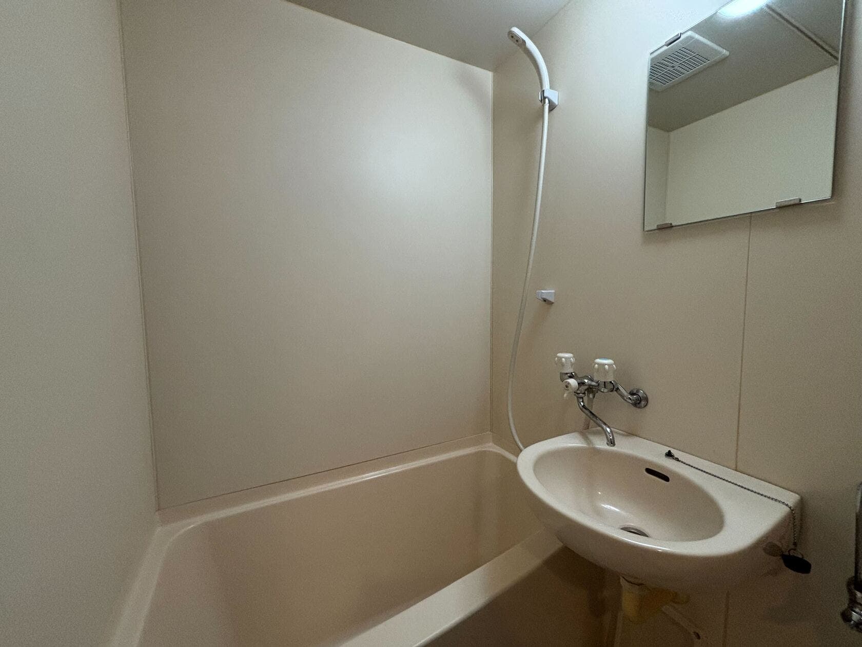 スペモ🎥柏駅徒歩4分🚶‍♀️まったりデート💝プライベートな映画鑑賞🎬️プロジェクター🎞️854_ CINEMA柏東口の写真3