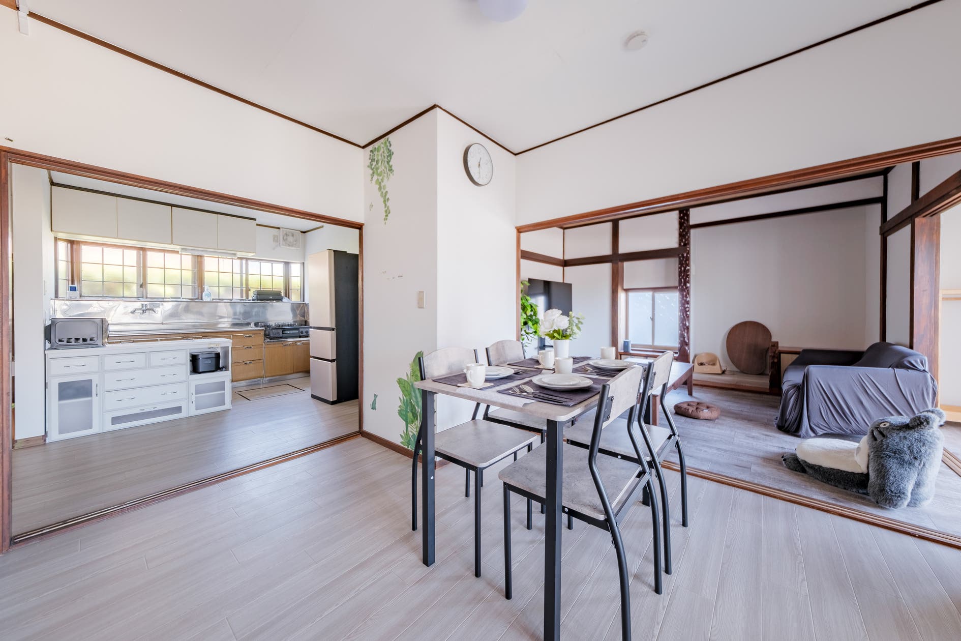 重機ラジコン＆卓球で遊べる貸切スペース｜飲食OK・駐車場完備の写真2