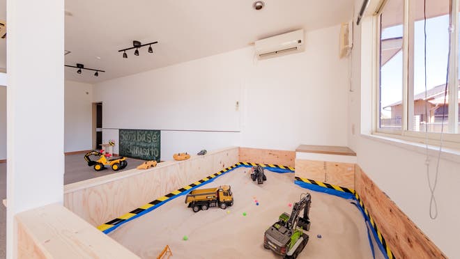 重機ラジコン&卓球で遊べる貸切スペース|飲食OK・駐車場完備の写真25