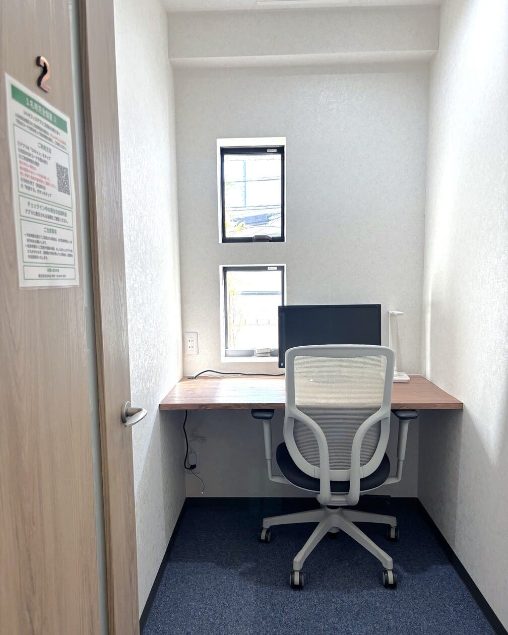 西大井駅徒歩7分/１人用　完全個室②　24時間利用可　コワーキング/テレワーク　モニターありの写真1