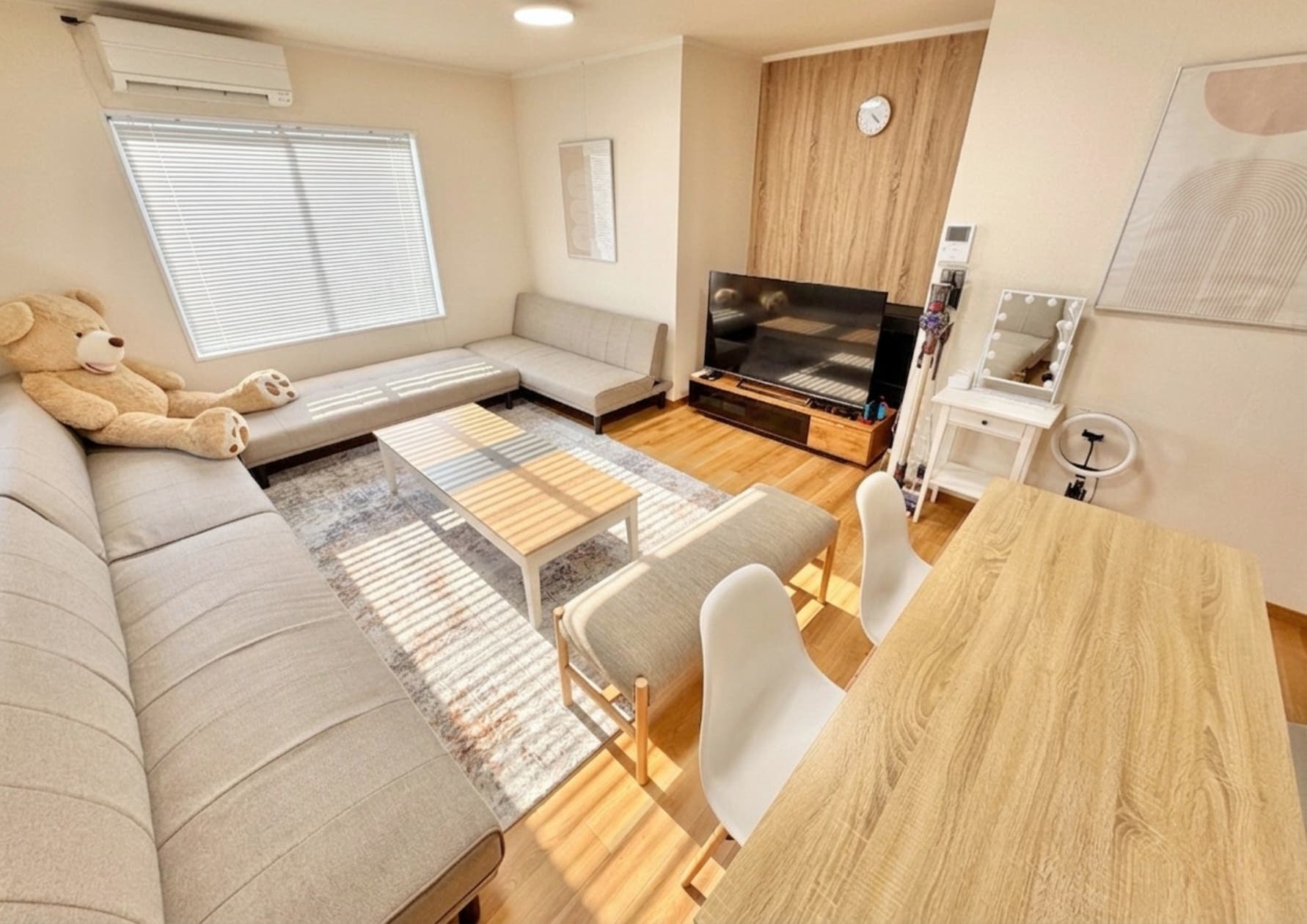 【無料駐車場】最大15名様✨駅徒歩1分🎈誕生日｜同窓会｜歓送迎会｜デート｜女子会｜会議利用に🎉大和エリア最大！24h営業📣の写真1