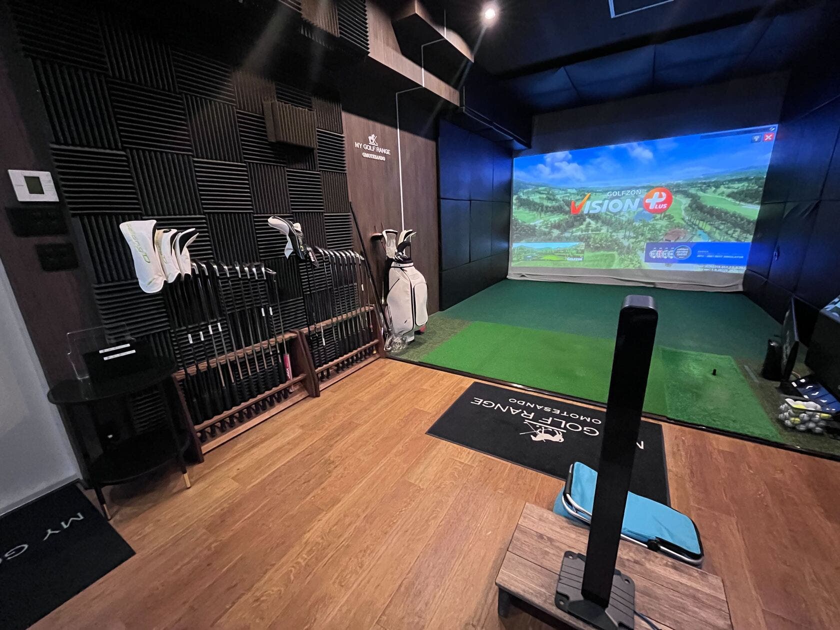 【完全個室】ラグジュアリーゴルフスタジオ⛳️ アクセス抜群 表参道駅より徒歩4分🚶 冷蔵庫完備✨の写真3