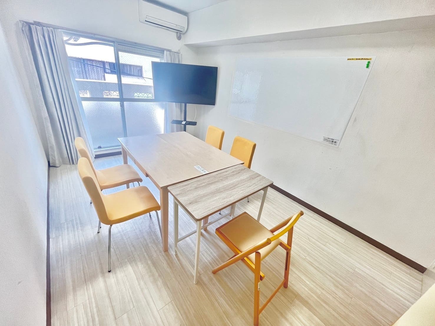 ＜オレンジ会議室🍊岡山駅前＞【室内動画あり】インボイス対応⭐️自然光がいっぱい ⭐️ 駅近・南向き⭐️角部屋の写真3