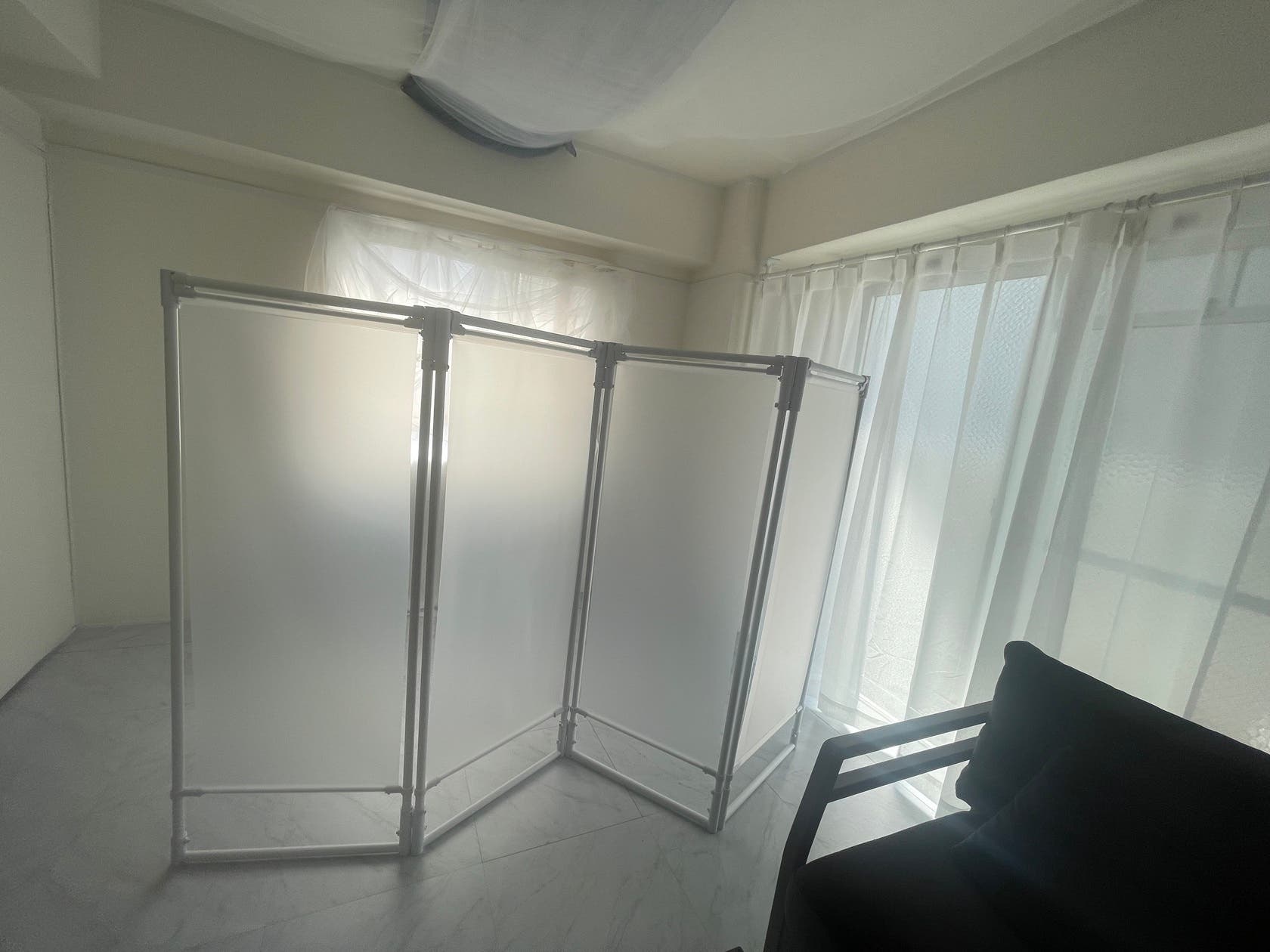 市内中心部 勝山町駅徒歩2分 ドルチェグスト完備! ネイル、リラク、女子会、デート、リモート会議にも幅広く利用可の写真3