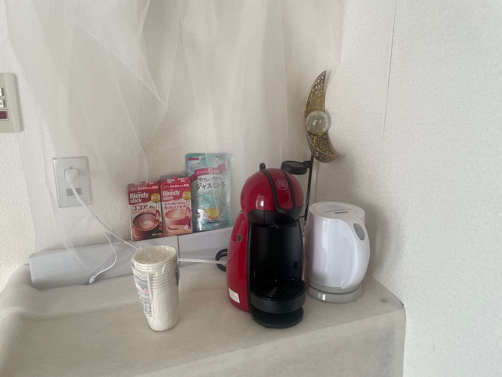 市内中心部 勝山町駅徒歩2分 ドルチェグスト完備! ネイル、リラク、女子会、デート、リモート会議にも幅広く利用可の写真5