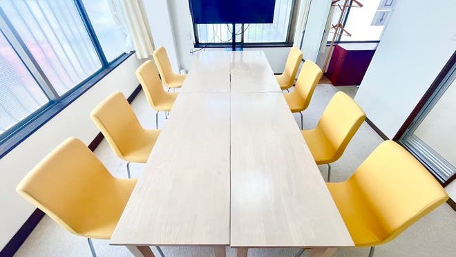 RENEW <パイナップル会議室🍍岡山駅前>【室内動画あり】ビジネス・学生応援特価 ⭐️ 駅近・窓が多くて明るいお部屋⭐️ の写真1