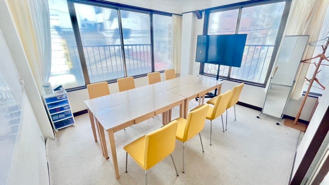 RENEW <パイナップル会議室🍍岡山駅前>【室内動画あり】ビジネス・学生応援特価 ⭐️ 駅近・窓が多くて明るいお部屋⭐️ の写真3