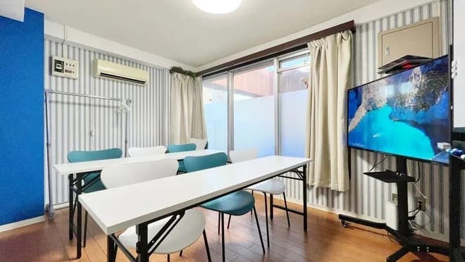 【立川駅3分】★隠れ家会議室★無料WIFI,TVモニター、ホワイトボード、ビジネス、習い事など多目的で。の写真2