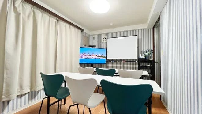 【立川駅3分】★隠れ家会議室★無料WIFI,TVモニター、ホワイトボード、ビジネス、習い事など多目的で。の写真4