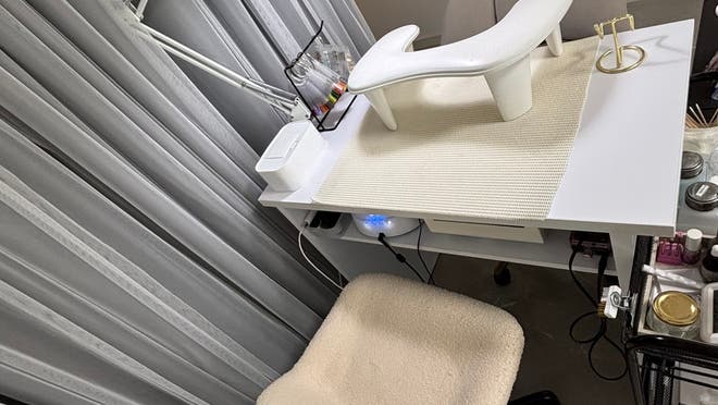 下北沢駅から徒歩1分のネイルサロンの写真3