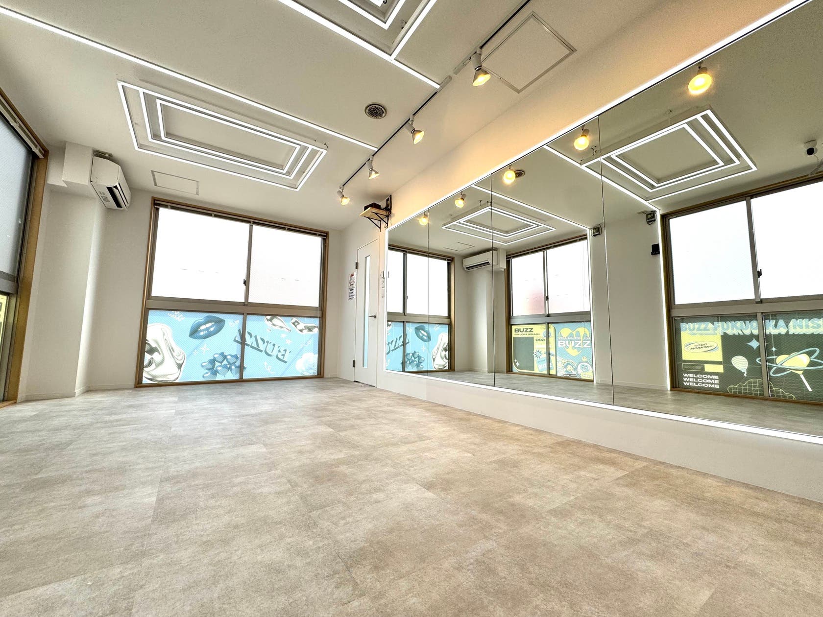 【BUZZ福岡西新】1stの写真3