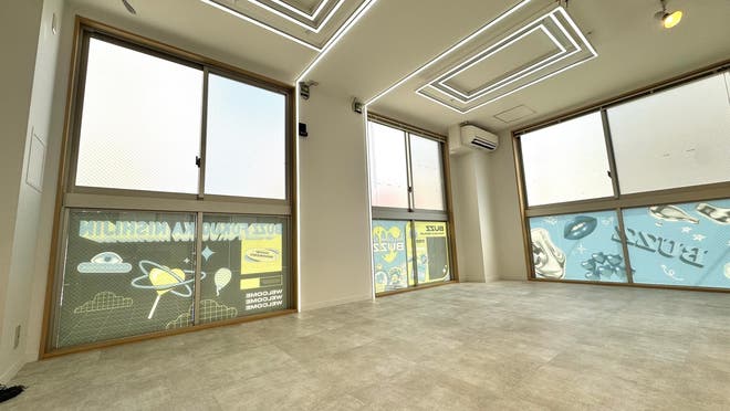 【BUZZ福岡西新】1stの写真4