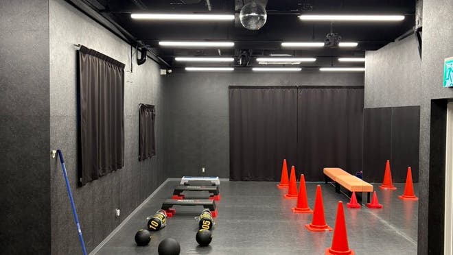 【飯塚・片島】超好立地◎大人気『40坪フリースペース』!少人数〜20名様まで利用できる♪広々快適空間◎の写真1