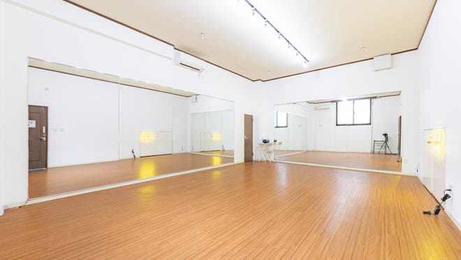 四谷三丁目駅8分🚶♀️ダンス🦶ヨガ🧘撮影📷️配信🎥演劇💃🏻B.V.Dスタジオ四谷の写真1