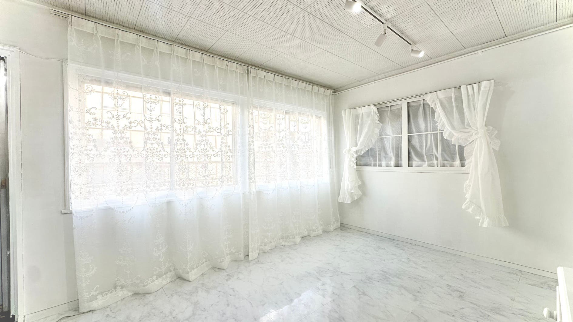 秋葉原駅徒歩7分🎉👭自然光✨推し活🎀撮影📷 24H利用可🕐イベント/デート/女子会の写真3