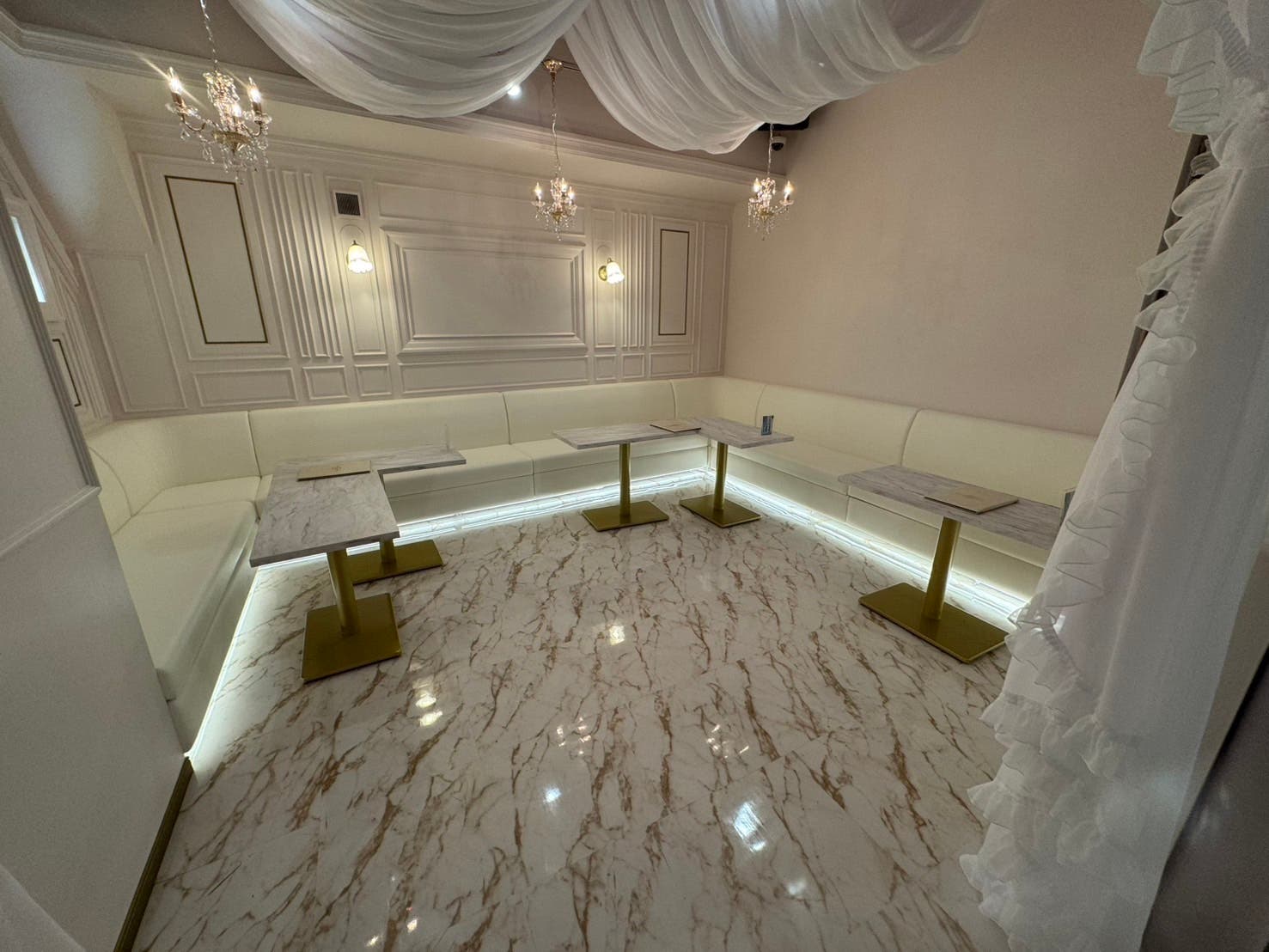 新宿/歌舞伎町　姫かわいい撮影/パーティールームの写真2