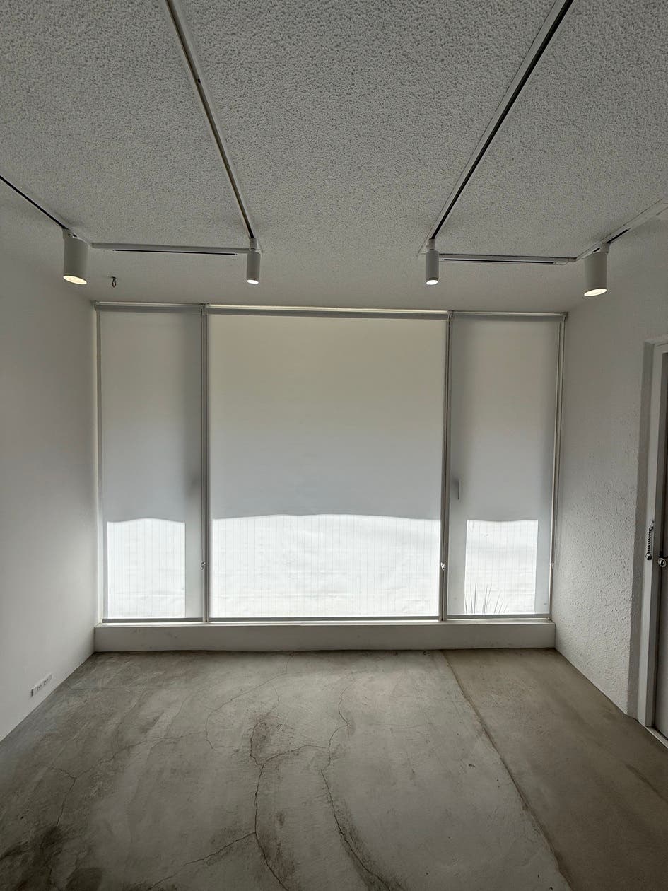 代官山駅から徒歩5分の白箱ミニマルギャラリーの写真7