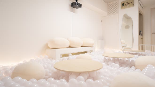 🫧1面ボールプール🫧馬喰町から4分!斬新でテンションMAXのパーティルーム✨女子会、撮影、シアター、各種パーティの写真13