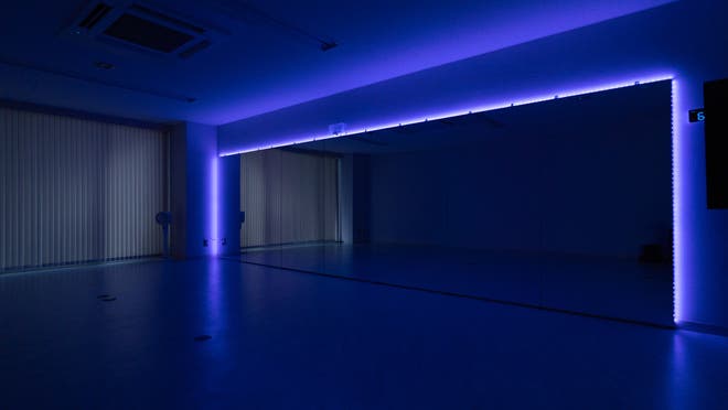 ✨NEW OPEN✨【栄駅徒歩5分】大型ミラー×高速Wi-Fi|今だけお得な割引あり🔥定期利用も大歓迎!の写真4