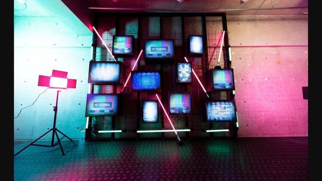 ネオンが特徴の防音スタジオ|配信可能・グリーンバック・控室完備|用賀・桜新町駅徒歩圏内の写真18