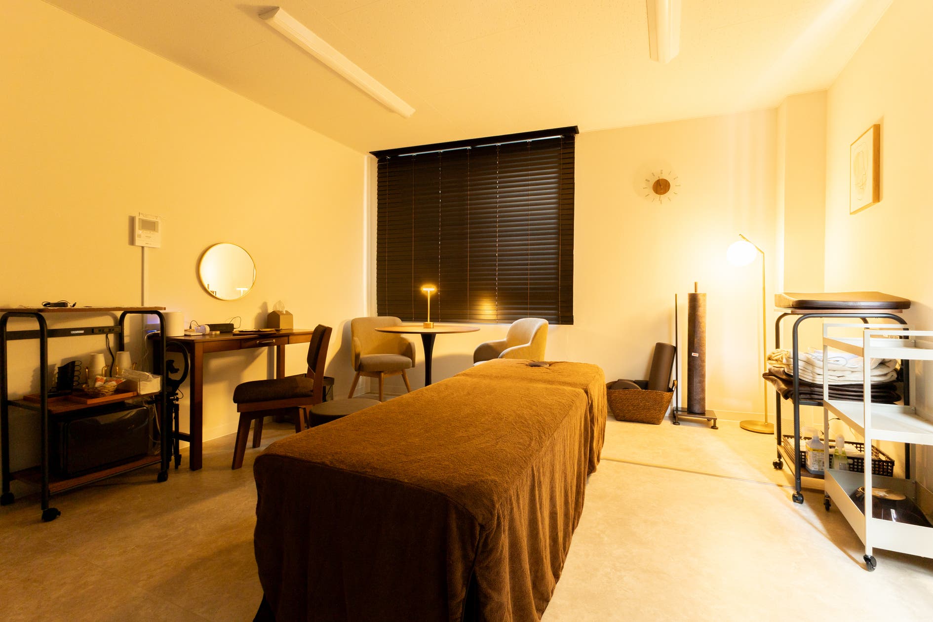 OPEN価格✨四ツ橋駅1分・心斎橋徒歩5分｜完全個室の上質空間｜長時間割でお得◎施術・面談に最適｜備品充実の写真7