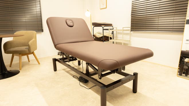 OPEN価格✨四ツ橋駅1分・心斎橋徒歩5分|完全個室の上質空間|長時間割でお得◎施術・面談に最適|備品充実の写真17