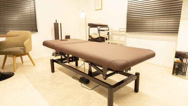 OPEN価格✨四ツ橋駅1分・心斎橋徒歩5分|完全個室の上質空間|長時間割でお得◎施術・面談に最適|備品充実の写真18