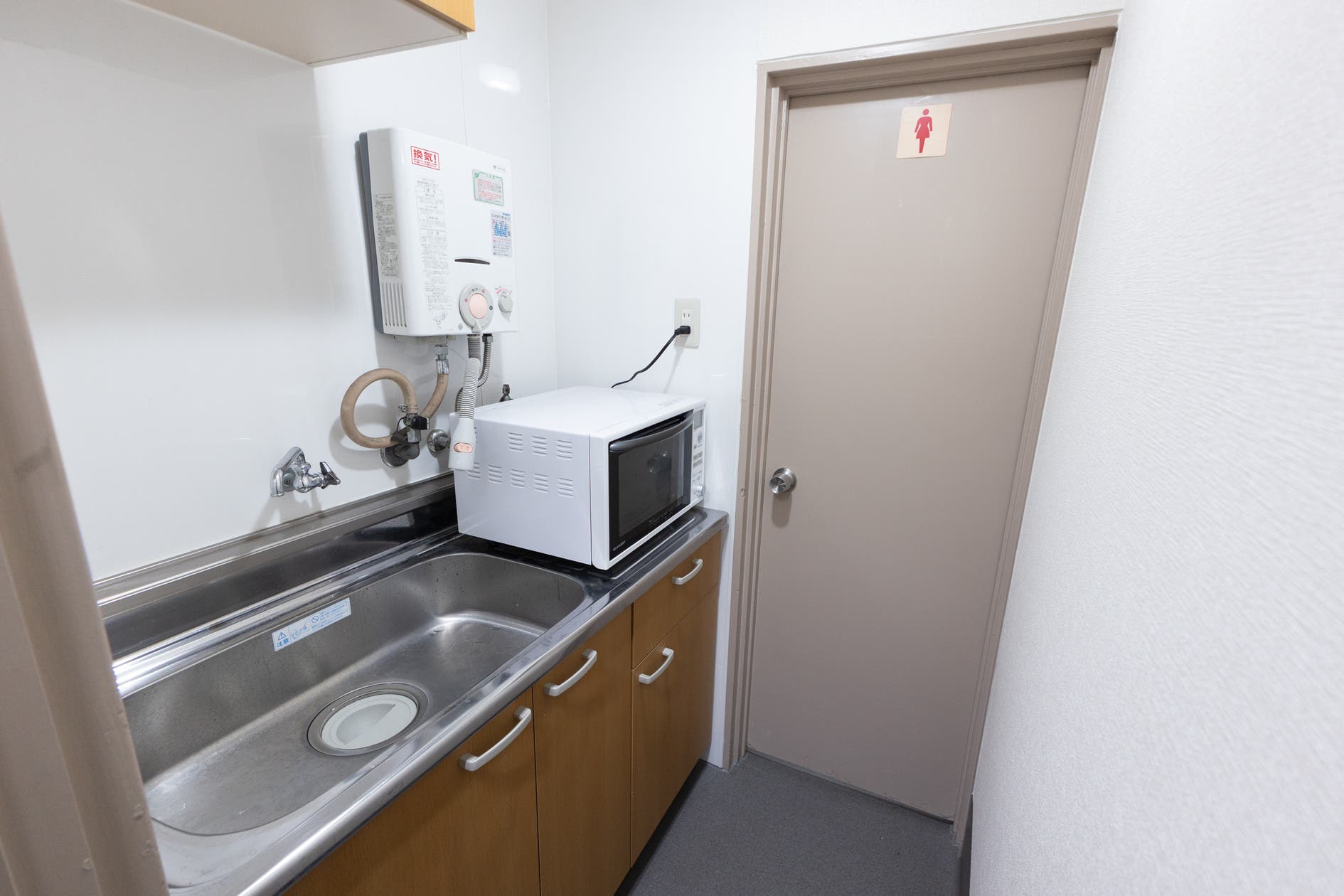 OPEN価格✨四ツ橋駅1分・心斎橋徒歩5分｜完全個室の上質空間｜長時間割でお得◎施術・面談に最適｜備品充実の写真22