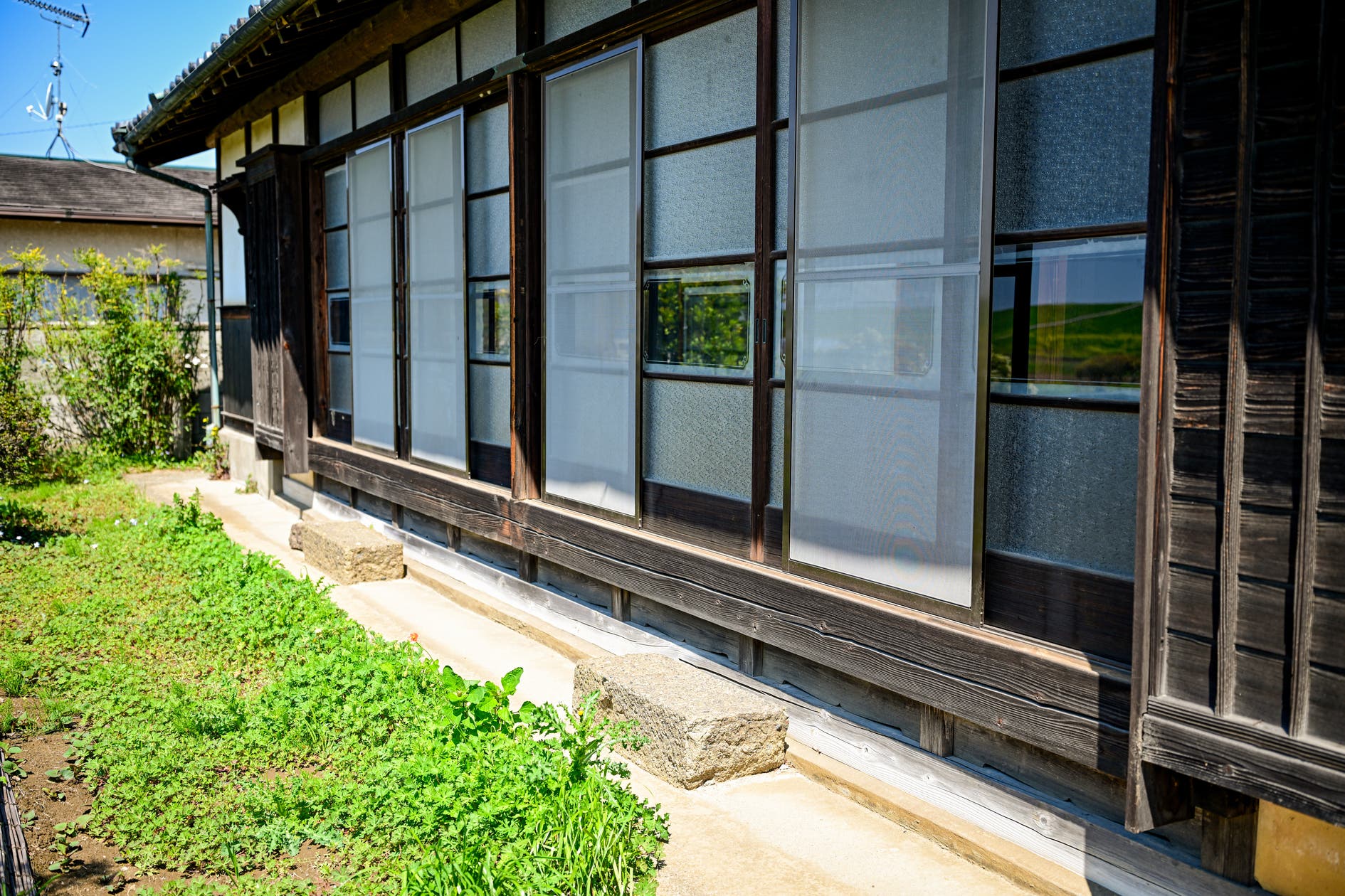 田園に佇む古民家｜一棟貸切の撮影スタジオ｜自然光◎駐車場6台の写真24