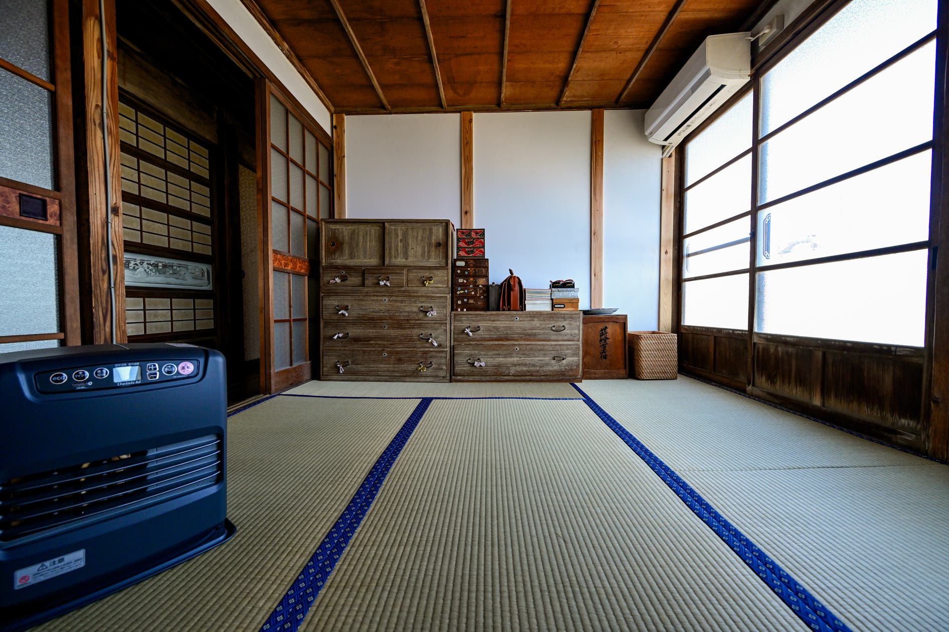 田園に佇む古民家｜一棟貸切の撮影スタジオ｜自然光◎駐車場6台の写真11