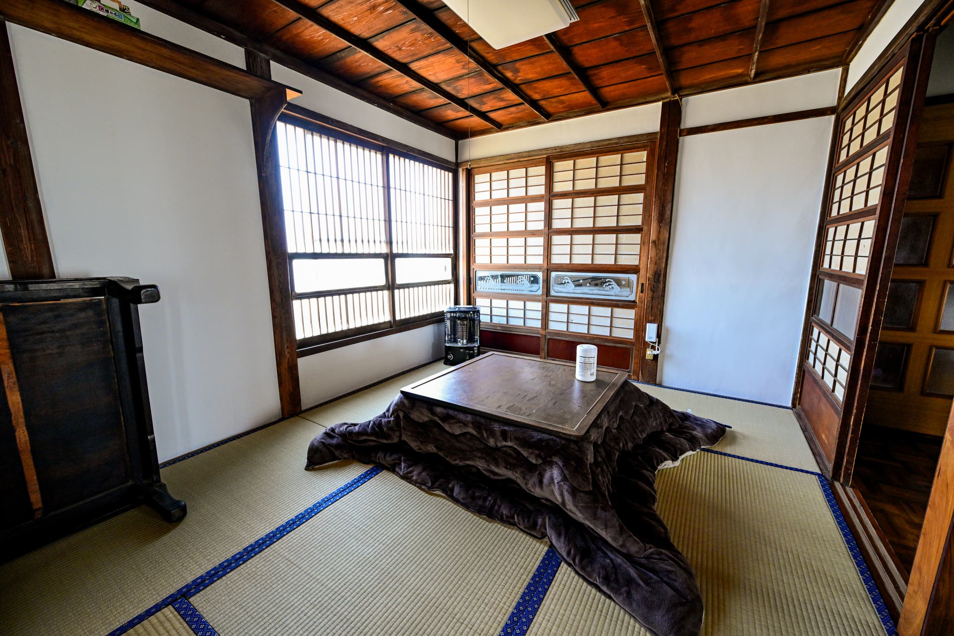 田園に佇む古民家｜一棟貸切の撮影スタジオ｜自然光◎駐車場6台の写真8