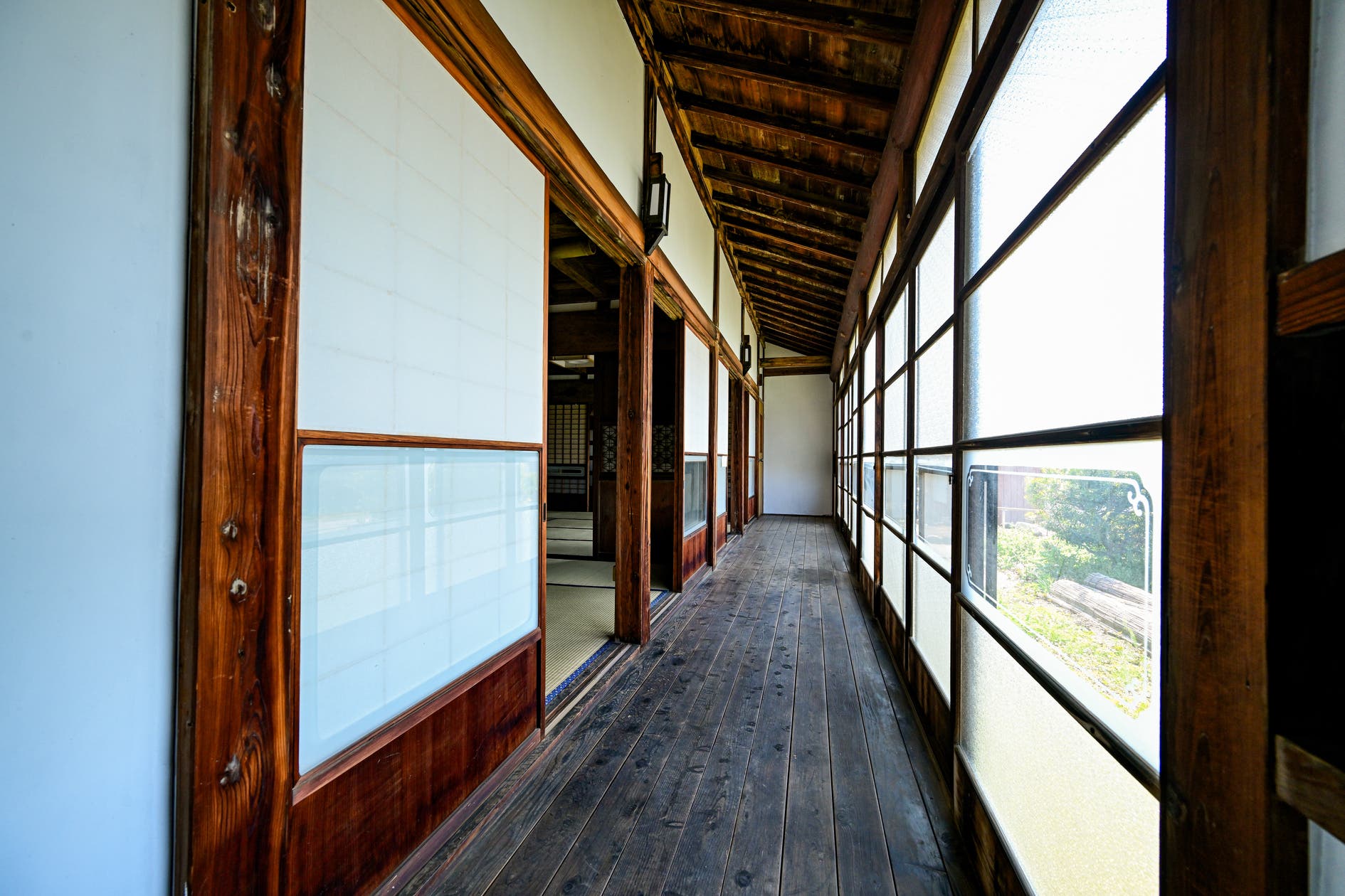 田園に佇む古民家｜一棟貸切の撮影スタジオ｜自然光◎駐車場6台の写真7