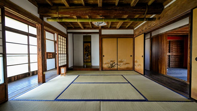 田園に佇む古民家|一棟貸切の撮影スタジオ|自然光◎駐車場6台の写真1