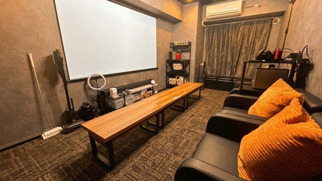 セレコレ🌳価格破壊💰最大12名🉐シアター✨プロジェクタ📽️映画🐈⬛デート💓ゲーム🎮女子会💗olivy横浜の写真1