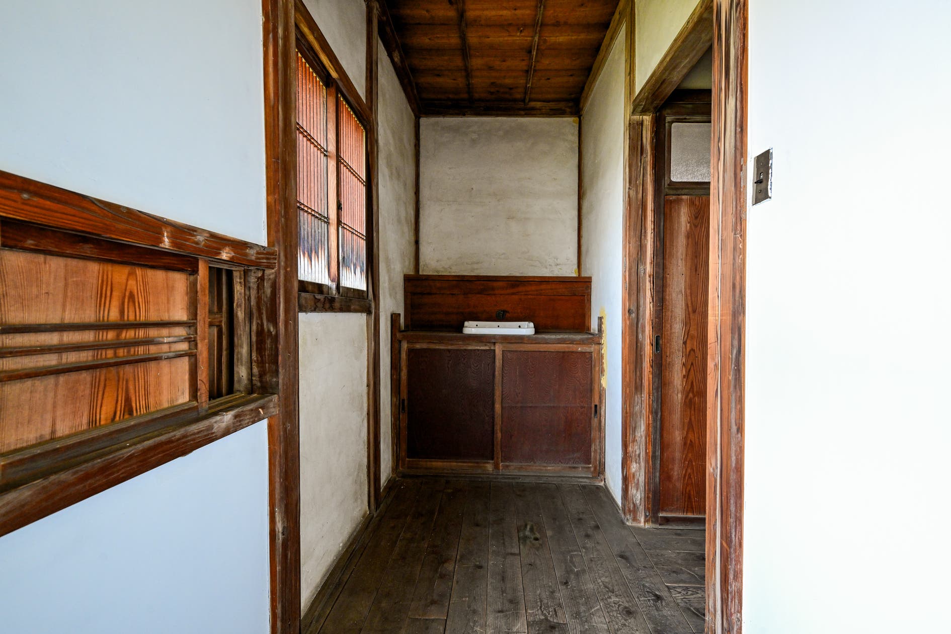 田園に佇む古民家｜一棟貸切の撮影スタジオ｜自然光◎駐車場6台の写真21