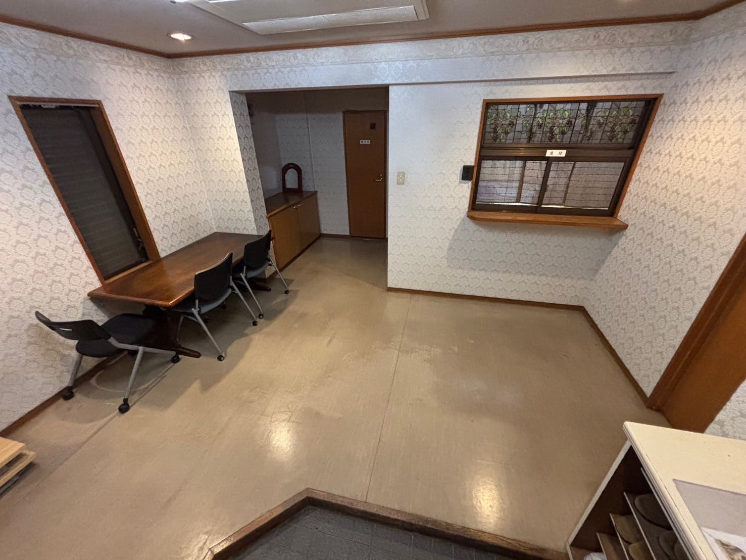 ＜高円寺会議室とロビーラウンジ＞2室利用可⭕️Wi-Fi📶セミナー/ボードゲーム/在宅W/ランチ女子会/撮影/ズーム面談の写真13