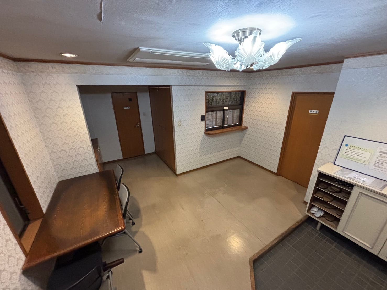 ＜高円寺会議室とロビーラウンジ＞2室利用可⭕️Wi-Fi📶セミナー/ボードゲーム/在宅W/ランチ女子会/撮影/ズーム面談の写真14