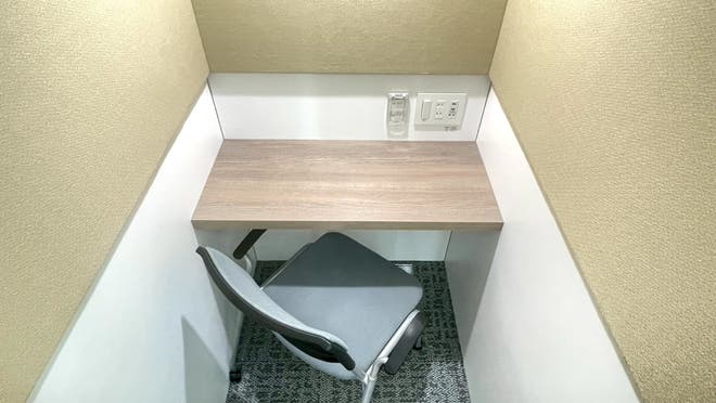 <ミニマルワークスペース PaO 白金高輪No.1>1人用個室💼駅直結🚃光回線Wi-Fi📶電源🔌テレワーク/Web面談の写真4