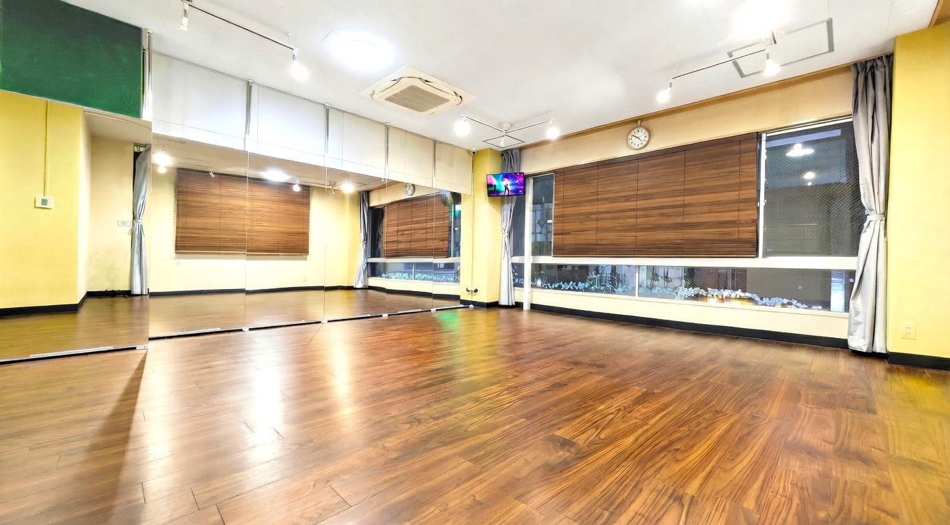 【国分寺駅1分】ダンスができるレンタルスタジオ｜31.4㎡｜当日予約可｜ヨガ・演劇・撮影・コスプレ・武道・講習会の写真6