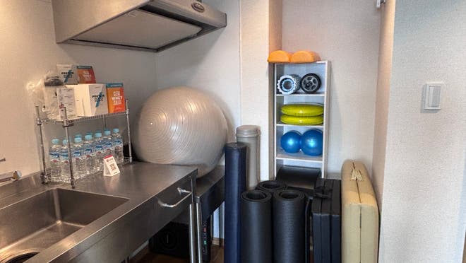 溝の口駅1分👋手ぶらでOK 👕無料貸し出しウエア・ソックス・シューズ・タオル有り レンタルジムの写真7