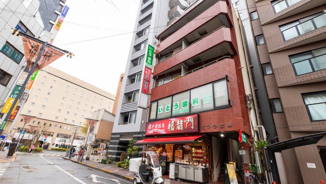 【✨新規OPEN✨】高円寺駅徒歩1分|完全個室サロン。ペーパーシーツ・マクラカバー無料/プロ仕様ベッド/メイク台完備の写真23