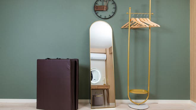 【✨新規OPEN✨】高円寺駅徒歩1分|完全個室サロン。ペーパーシーツ・マクラカバー無料/プロ仕様ベッド/メイク台完備の写真11